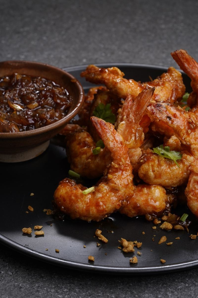 Crispy Shrimps In Spicy Garlic Honey Soy Glazed | Online Recipe | The ...